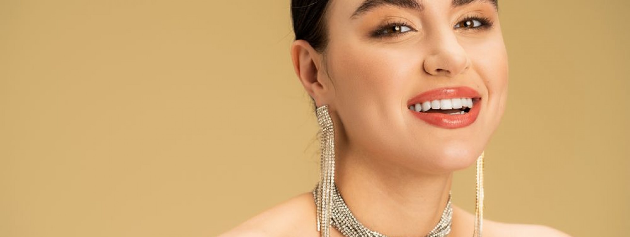 Cómo combinar joyas ARTESANALES con tu estilo diario