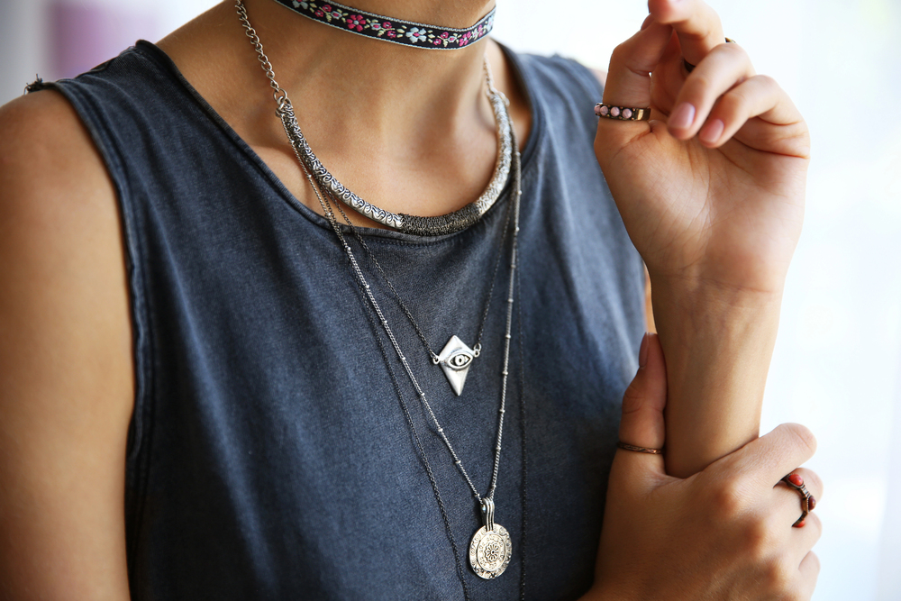 Collares de plata artesanales con esencia de Canarias